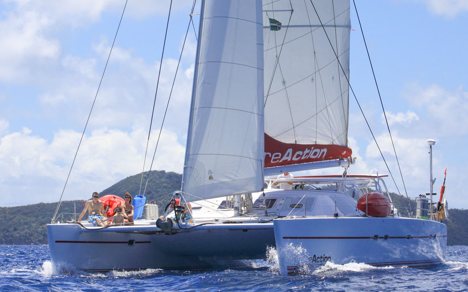 SOLAR POWERED SAIL-MAKING - Doyle Sails