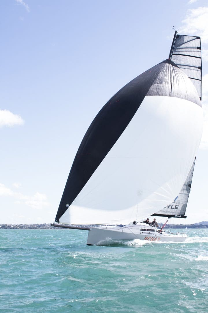 Structured Luff Downwind EXTENDS THE LEAD - Doyle Sails